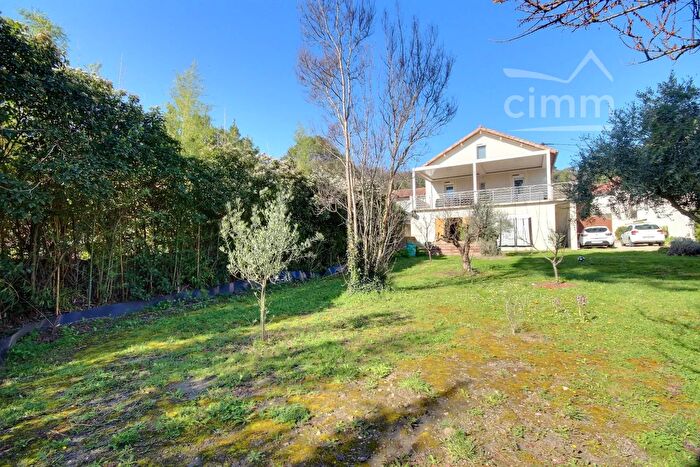 Maison à vendre - Le Teil - 5 pièces - 3 chambres