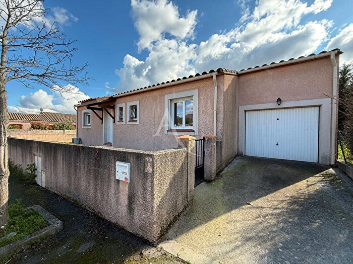 Maison à louer - Berriac - 5 pièces - 3 chambres