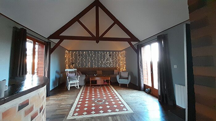 Maison à vendre - Saint-Victor-de-Buthon - 8 pièces - 4 chambres