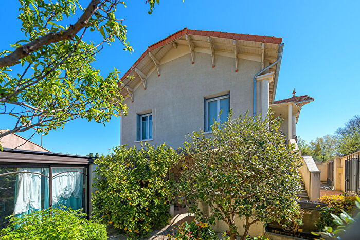 Châteaurenard : Maison 6 pièces à vendre