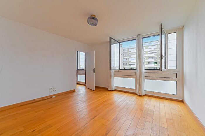 Appartement 2 pièces à Paris 20ème, Belleville, à vendre