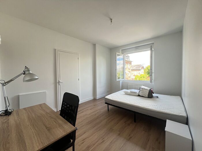 Appartement 1 pièce à louer à Quartiers Nord-Est, Jeanne dArc