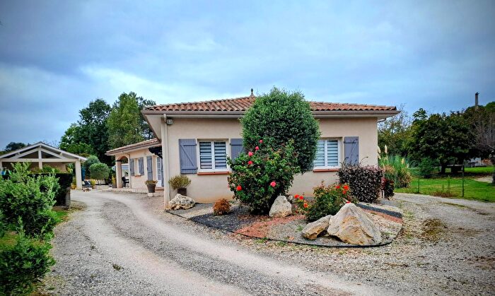 Maison à vendre - Saint-Jean-Poutge - 6 pièces - 5 chambres