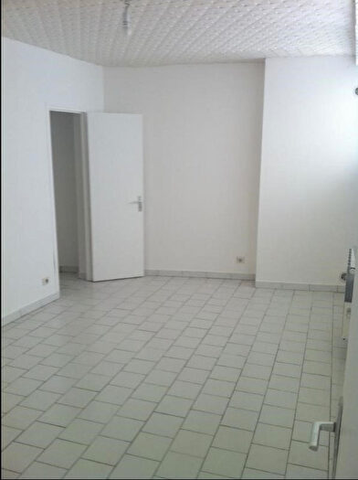 Appartement 1 pièce à Noisy-sur-Oise, à louer