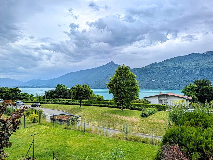 Maison 5 pièces à Brison-Saint-Innocent, à vendre