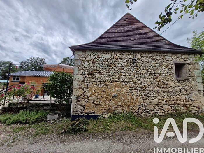 Maison à vendre - Saint-Léon-dIssigeac - 7 pièces - 3 chambres