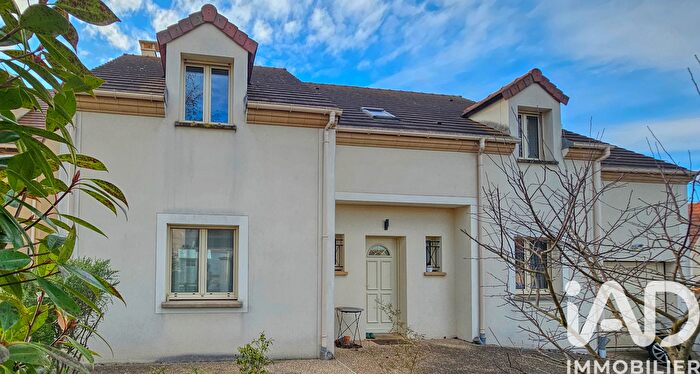 Maison à vendre - Morainvilliers - 6 pièces - 4 chambres