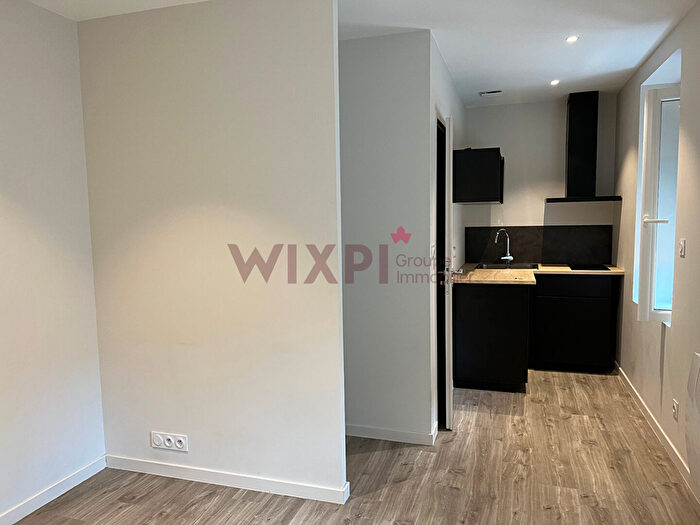 Appartement à vendre - Albigny-sur-Saône - 1 pièce