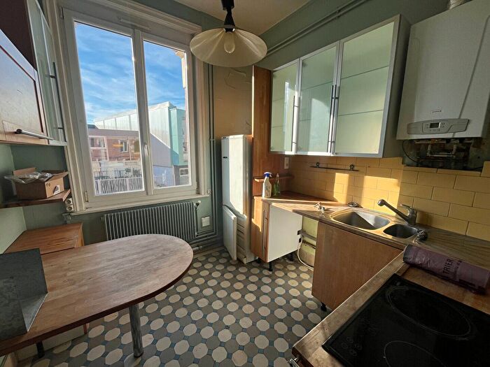 Appartement à louer - Wazemmes, Lille - 3 pièces - 2 chambres