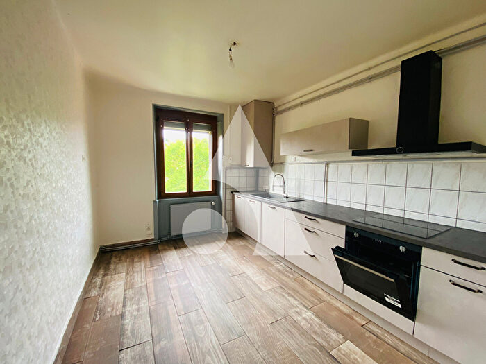 Delle : Appartement 5 pièces à louer