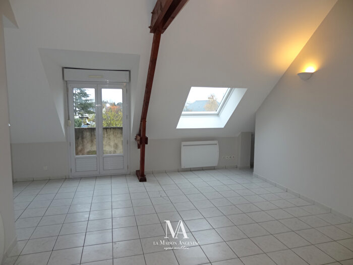 Appartement 3 pièces à Mûrs-Erigné, à louer