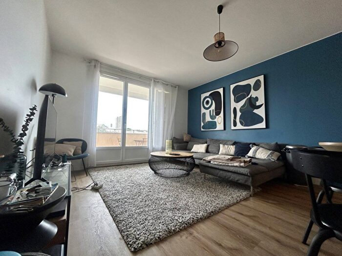 Appartement à louer - Point du Jour, Lyon ème arrondissement - 1 pièce