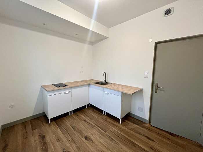 Appartement à louer - Égletons - 2 pièces - 1 chambre