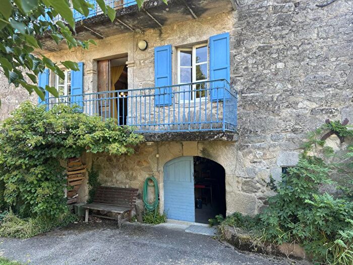 Maison 8 pièces à Lacam-d'Ourcet, à vendre