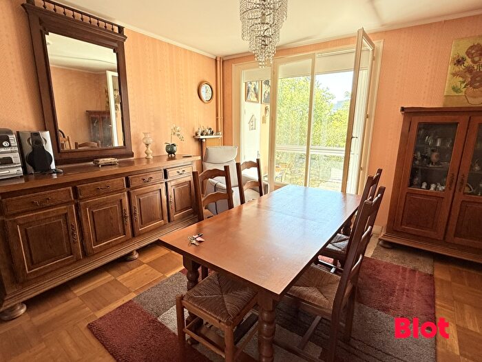 Quartiers Sud-Ouest, Sainte-Thérèse - Appartement 4 pièces à vendre