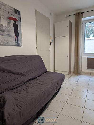 Appartement à louer - Orléans, Carmes - 2 pièces - 1 chambre