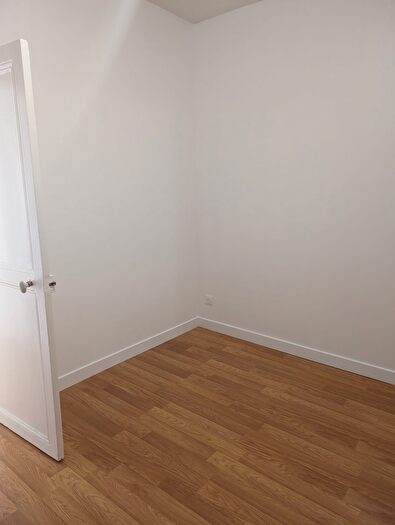 Appartement à louer - Courbevoie, Bécon - 2 pièces - 1 chambre