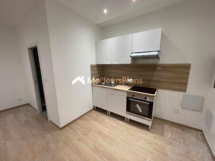 Saint-Étienne, Saint-Roch, Vivaraize, Valbenoite, Centre Deux : Appartement 2 pièces à vendre