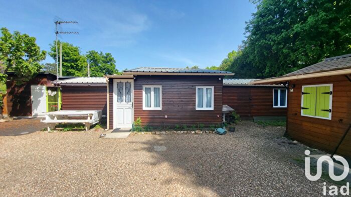 Maison à vendre - Nargis - 3 pièces - 1 chambre