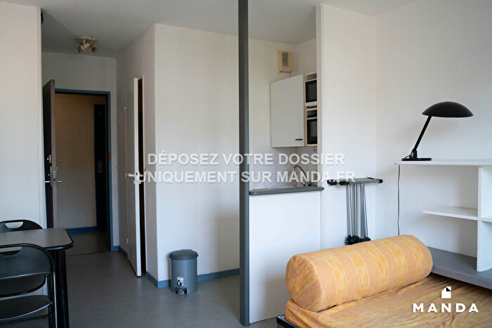 Appartement à louer - Talence, Centre-ville, Université, Lycée - 1 pièce - 1 chambre
