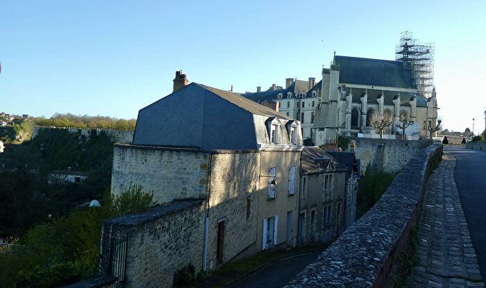 Maison à vendre - Thouars - 6 pièces - 3 chambres