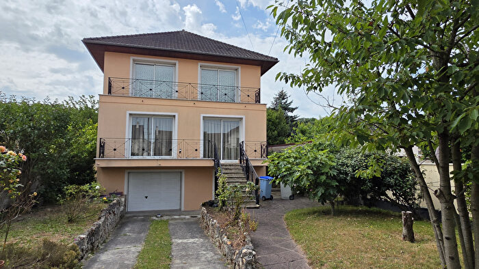 Maison 5 pièces à Tremblay-en-France, Le Bois Saint-Denis, à vendre