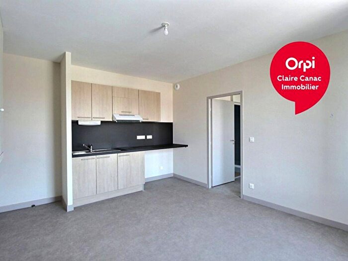 Appartement à louer - Centre Ville, Castres - 1 pièce