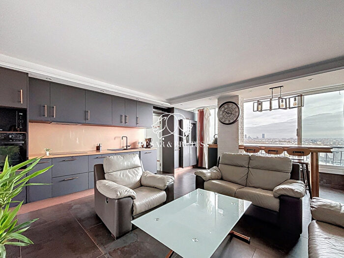 Appartement à vendre - La Mulatière - 4 pièces - 3 chambres