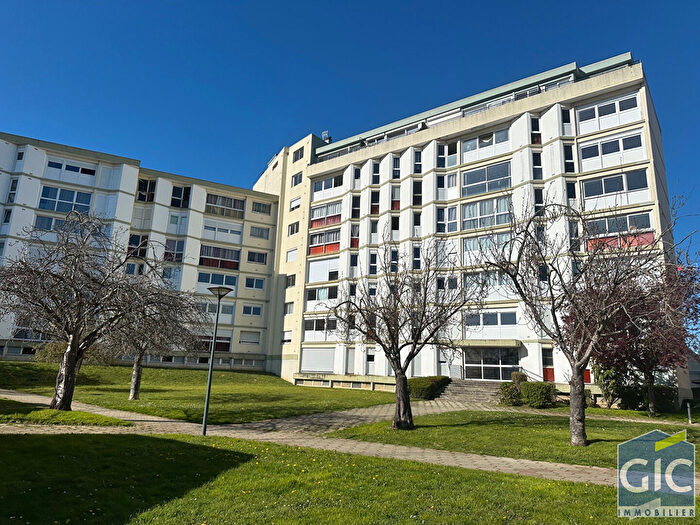 Appartement à vendre - Hérouville-Saint-Clair, Centre-ville, Haute Folie, Grande Delle, Prestavoine - 2 pièces - 1 chambre