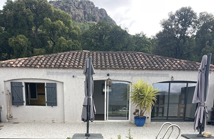 Maison à vendre - Calenzana - 3 pièces - 2 chambres