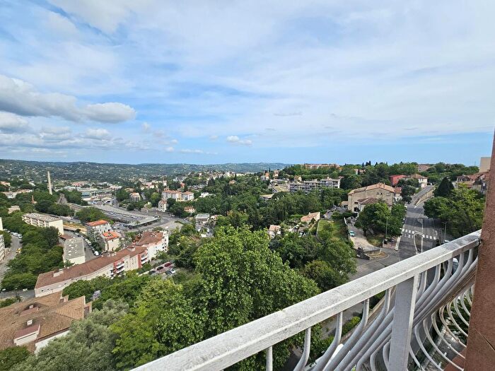 Grasse, Centre-ville Sud : Appartement 4 pièces à vendre