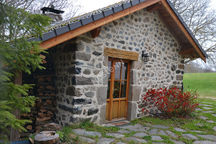 Yssingeaux : Maison 1 pièce à louer