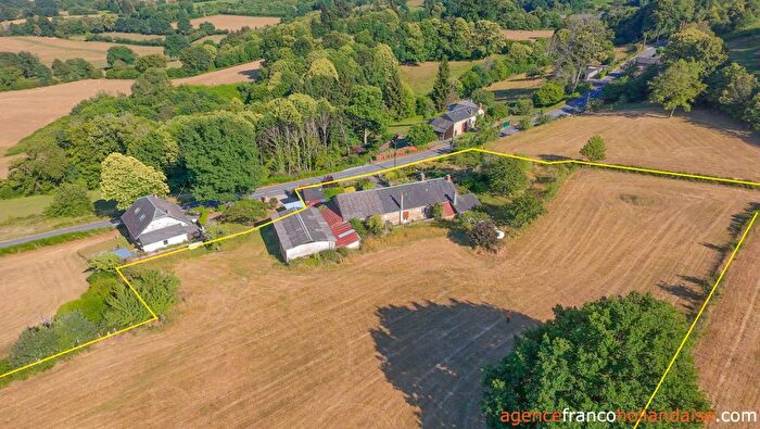 Châteauneuf-la-Forêt : Maison 4 pièces à vendre