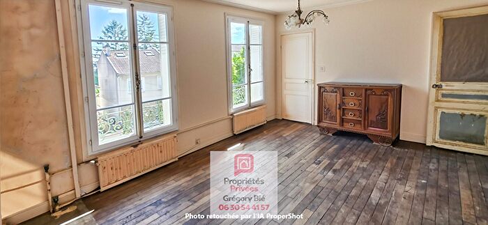 Maisons à vendre et appartements à louer - 2