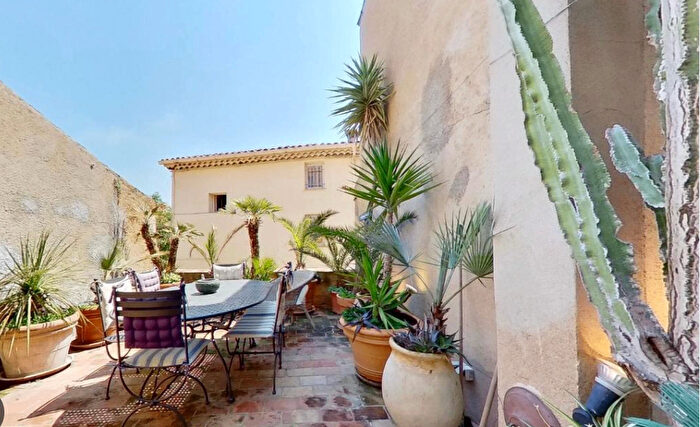 Maison 8 pièces à vendre - Grimaud