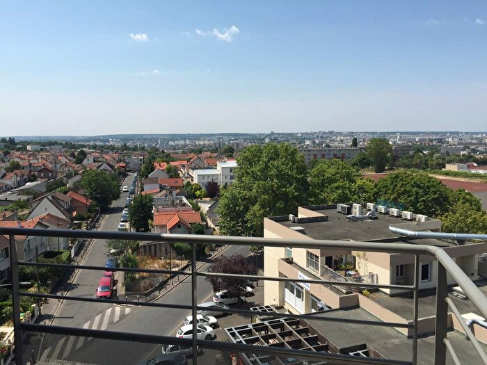 Appartement à louer - Esselieres, Villejuif - 3 pièces - 2 chambres