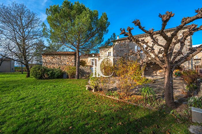 Maison à vendre - Lablachère - 7 pièces - 5 chambres