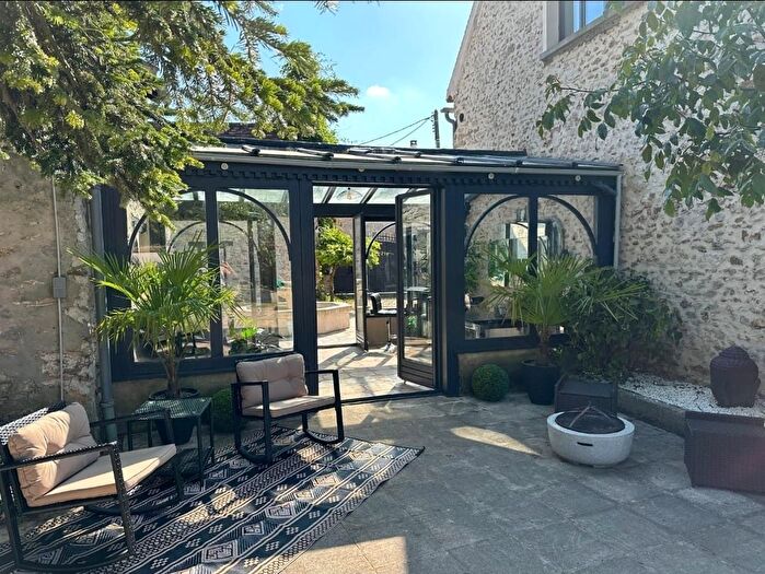 Maison 5 pièces à vendre à Étampes, Saint-Michel, Croix de Vernailles