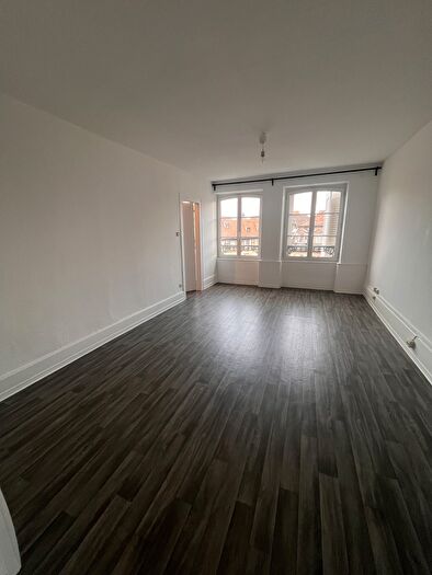 Appartement à louer - Strasbourg, Krutenau - 3 pièces - 1 chambre