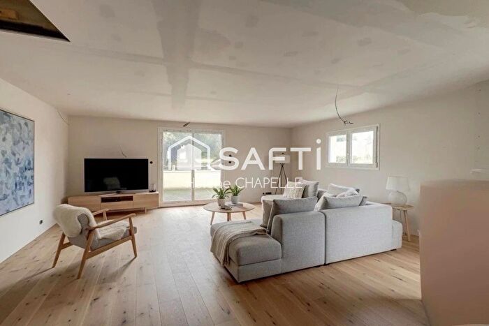 Maison à vendre - Neuilly-en-Thelle - 4 pièces - 3 chambres