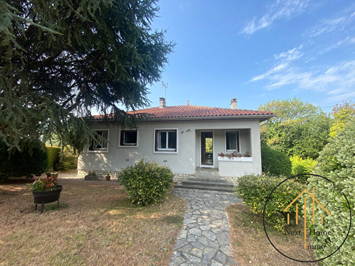 Maison 4 pièces à vendre - Saint-Laurent-de-Belzagot