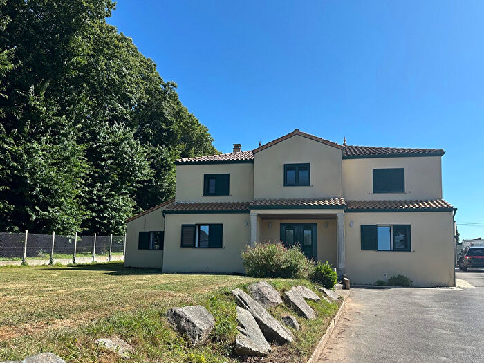 Maison à vendre - Lanester, La Campagne - 8 pièces - 6 chambres