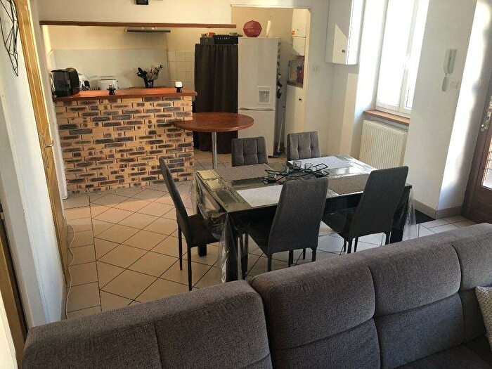 La Chaume-Les Riaux, Le Creusot : Appartement 3 pièces à louer