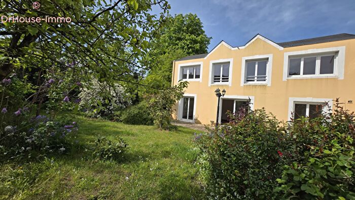 Saint-Herblain, Centre-ville : Maison 6 pièces à vendre