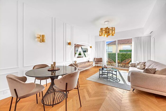 Appartement à vendre - Nice, Thiers, Musicien - 3 pièces - 2 chambres