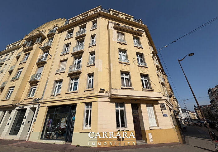 Appartement à vendre - Metz, Nouvelle ville - 4 pièces - 2 chambres