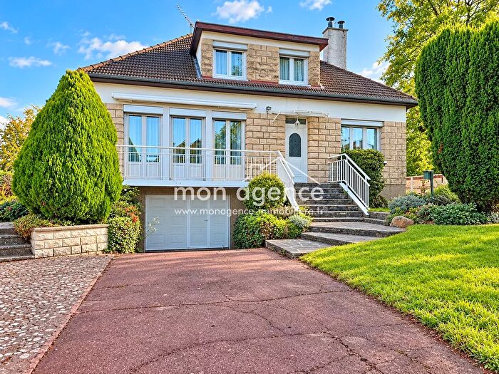 La Neuville-Chant-d'Oisel : Maison 6 pièces à vendre