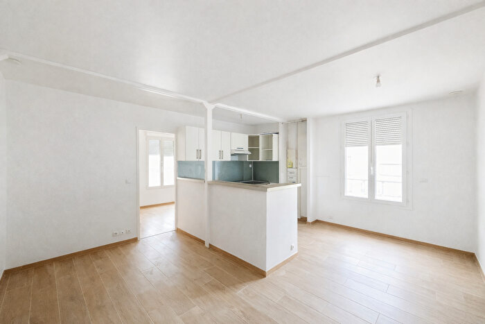 Appartement à vendre - Chalamont - 3 pièces - 2 chambres