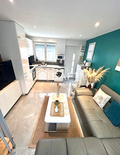 Maison à vendre - Franconville, Europe - 2 pièces - 1 chambre