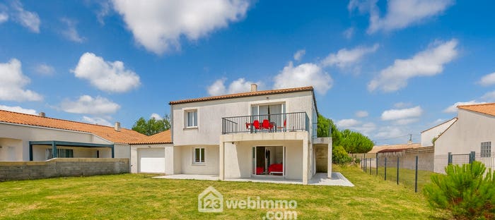 La Tranche-sur-Mer : Maison 7 pièces à vendre